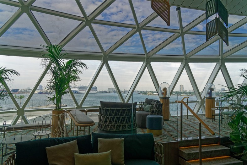 Eden Lounge